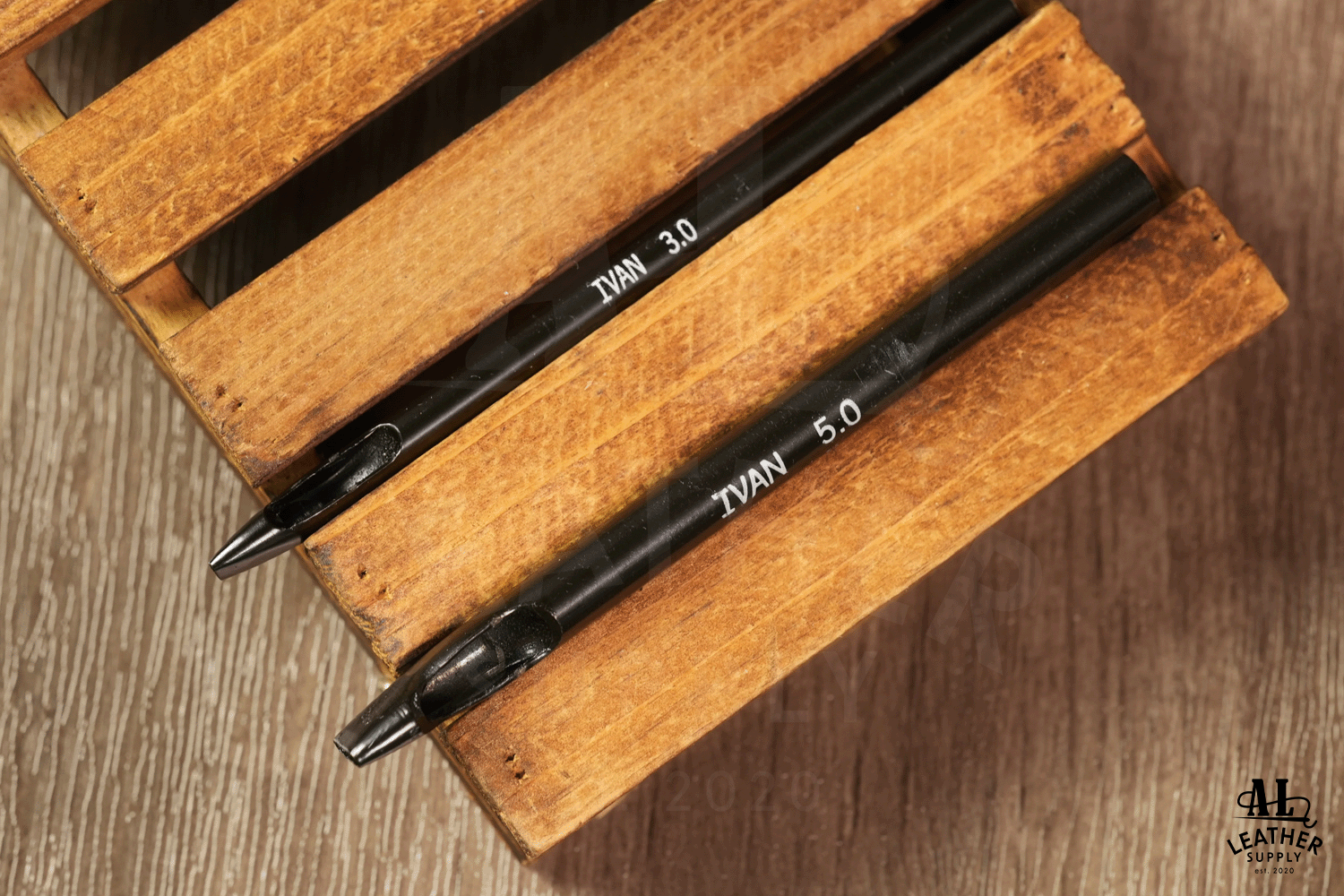 Linear Punch – AL Leather Singapore