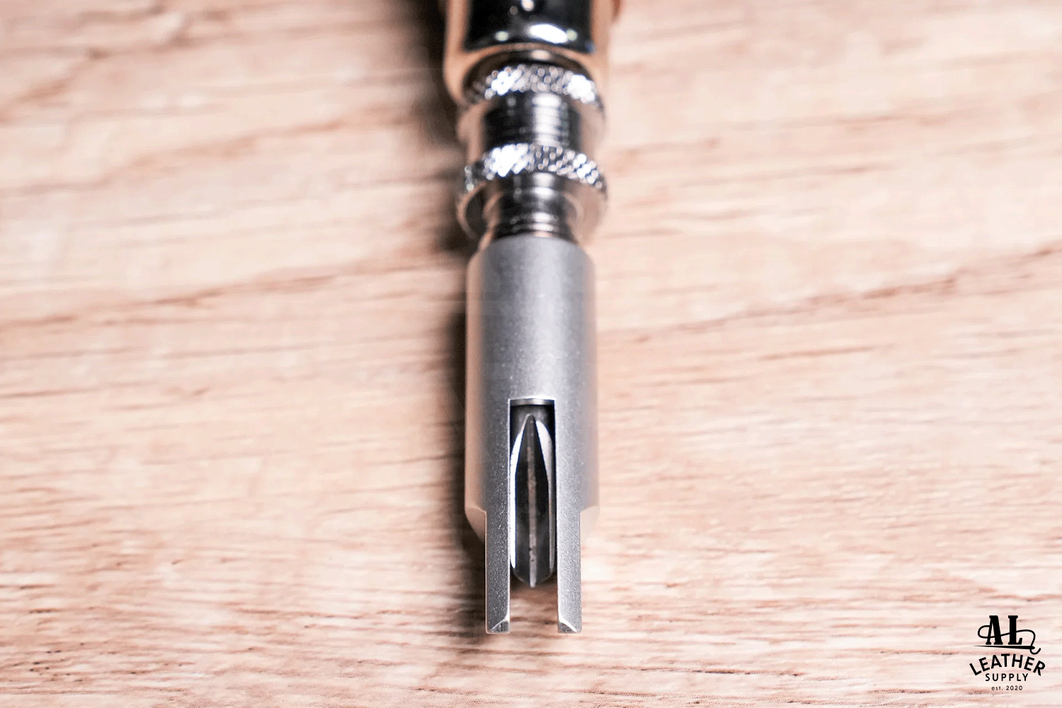 Craft Stainless Steel V Gouge – AL Leather Singapore