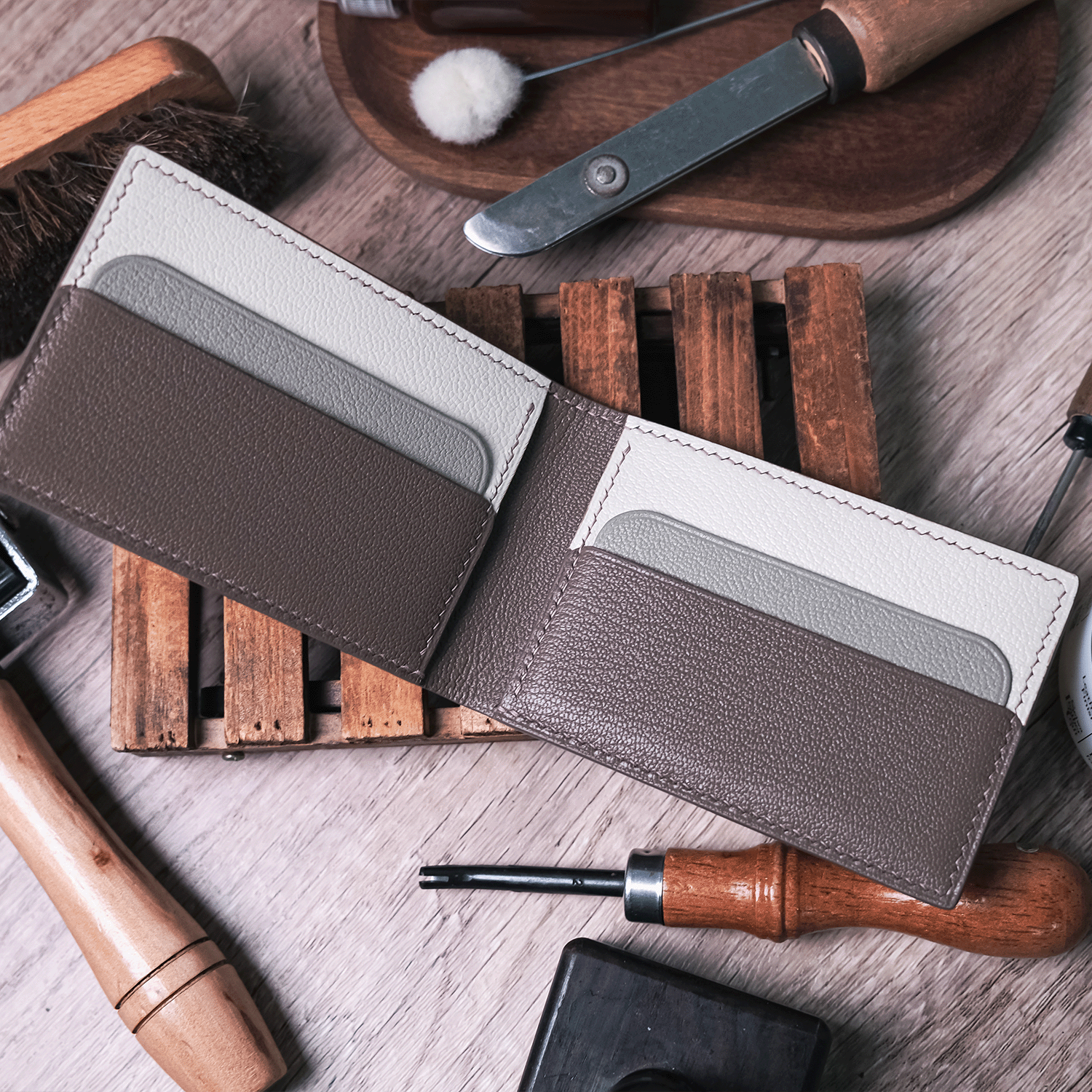 Slim fold card wallet – AL Leather Singapore